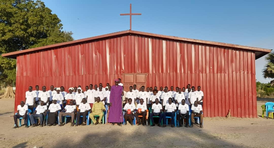 Praying for Peace and Raising a roof for Jesus in Ayod | South Sudan
